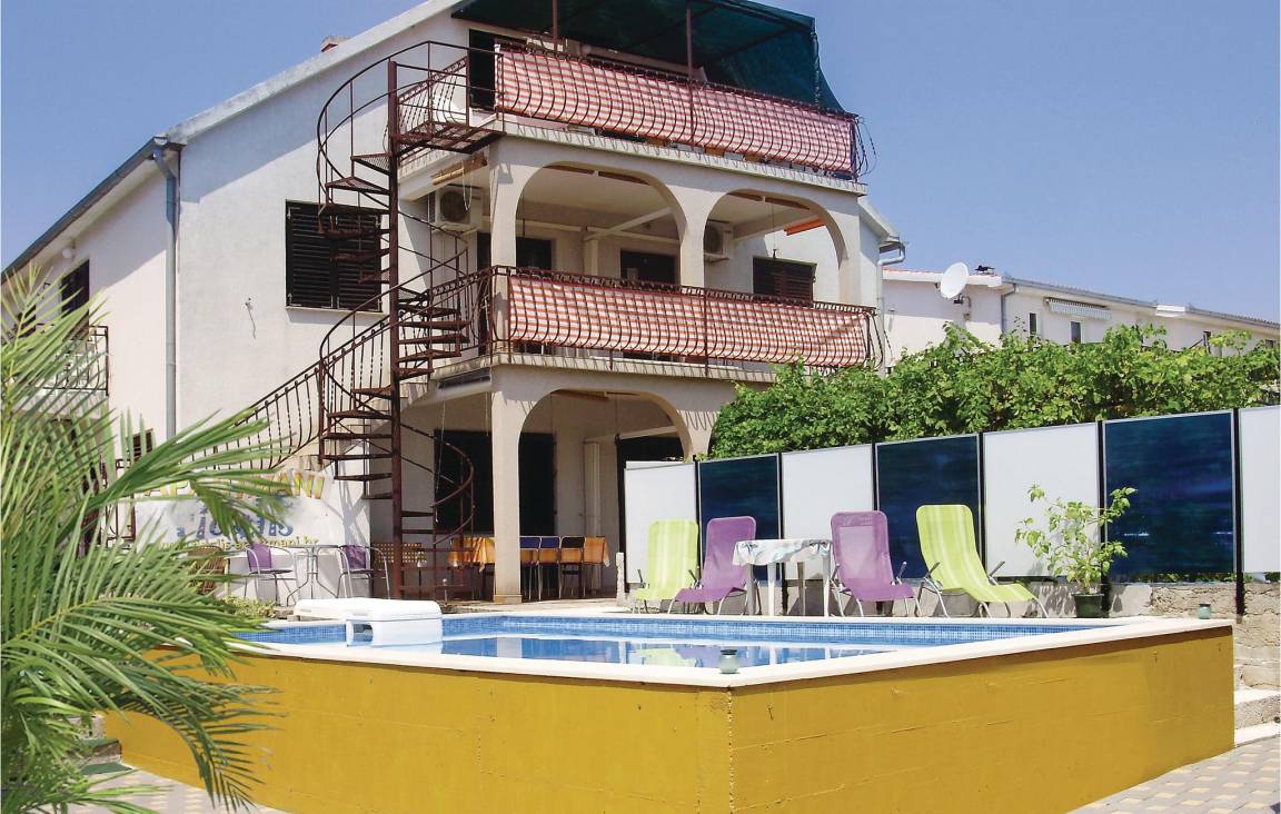 36 M² Appartement ∙ 2 Slaapkamers ∙ 4 Gasten - Trogir