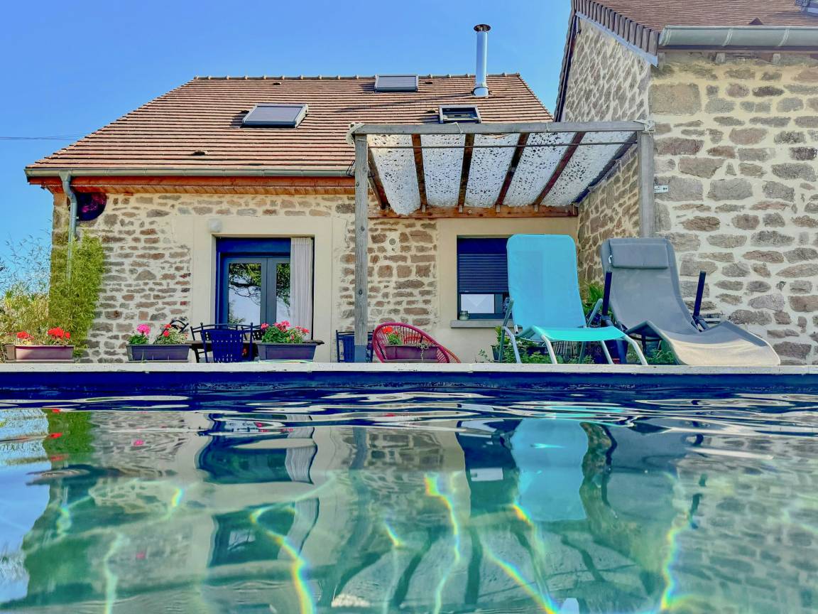 70 M² Maison De Vacances ∙ 2 Chambres ∙ 4 Personnes - Autun