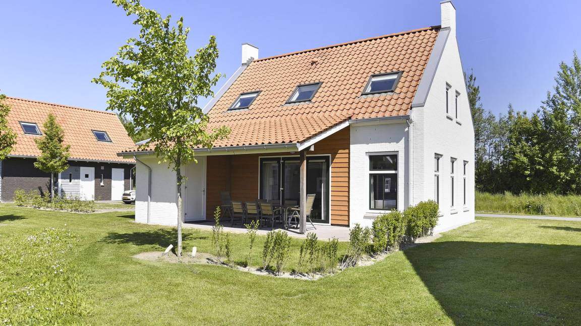 114 M² Ferienhaus ∙ 4 Schlafzimmer ∙ 8 Gäste - Cadzand