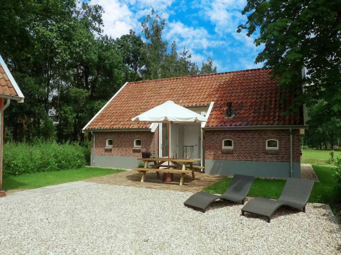 78 M² Ferienhaus ∙ 2 Schlafzimmer ∙ 4 Gäste - Hengelo