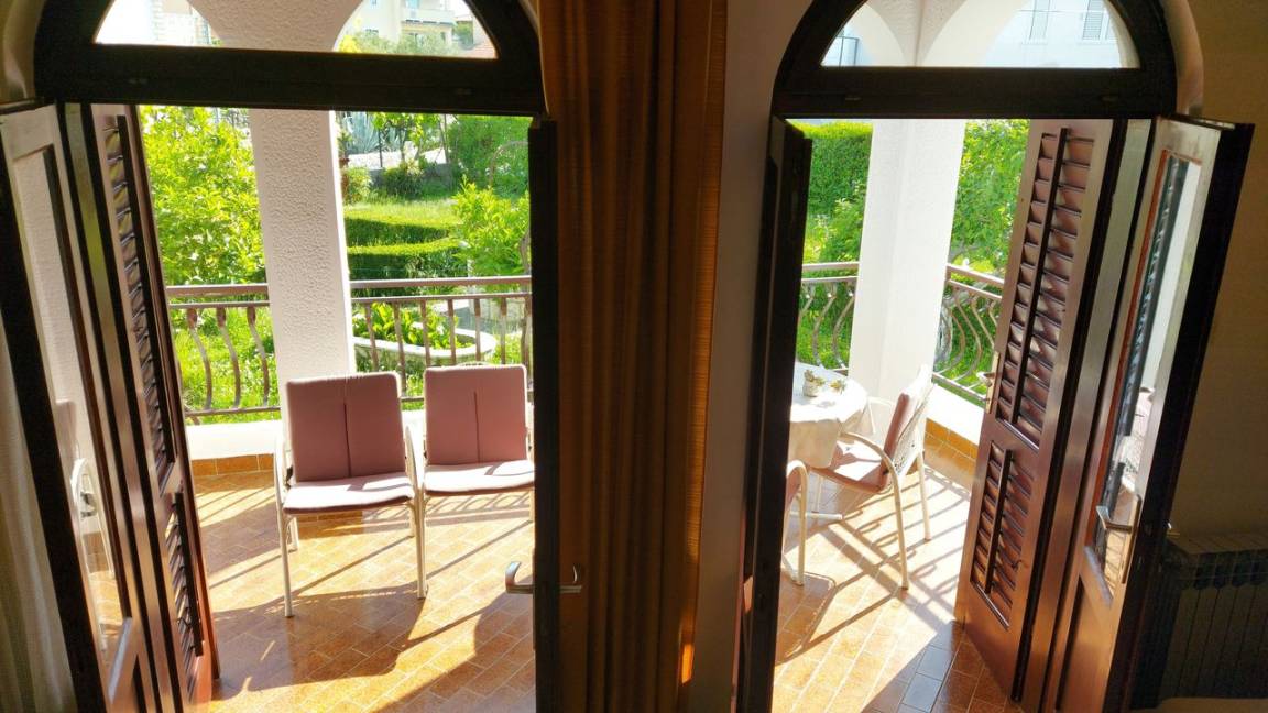 65 M² Apartamento ∙ 2 Habitaciones ∙ 4 Huéspedes - Rab