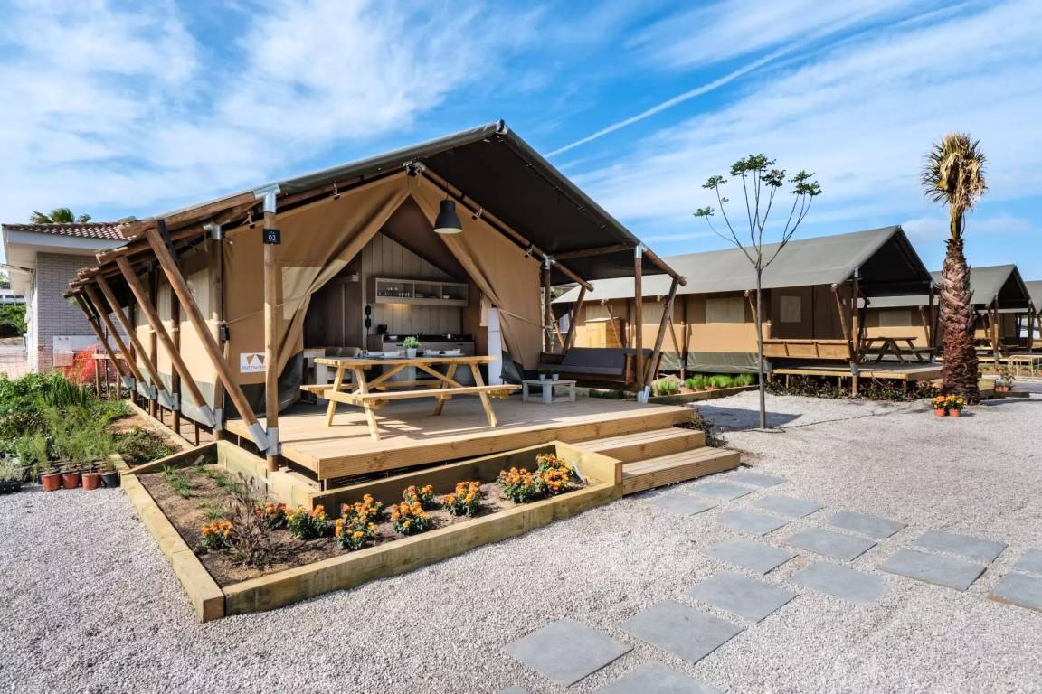 35 M² Caravan ∙ 2 Bedrooms ∙ 5 Guests - Calafell