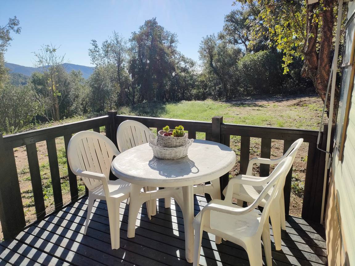 25 M² Chalet ∙ 2 Chambres ∙ 7 Personnes - Breda