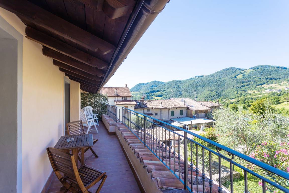 120 M² Ferienwohnung ∙ 3 Schlafzimmer ∙ 8 Gäste - Limone Sul Garda