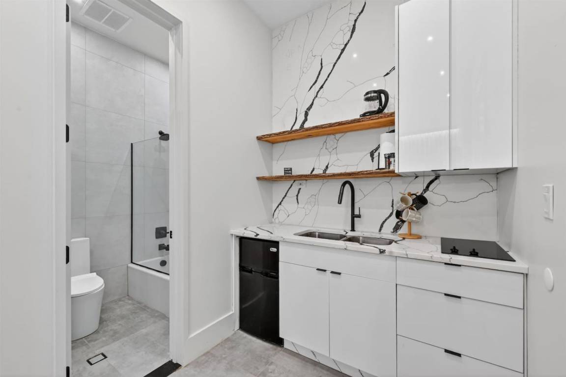 Appartement ∙ 2 Personnes - Woodbury, NY