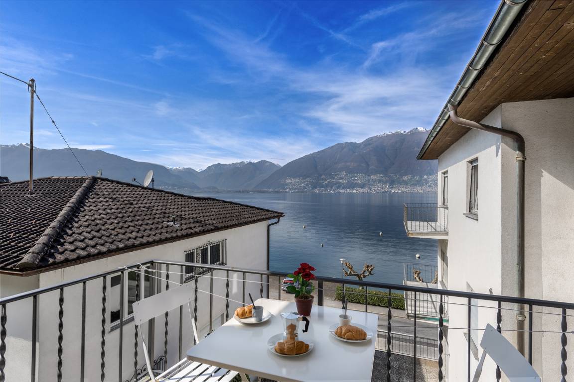 85 M² Ferienwohnung ∙ 1 Schlafzimmer ∙ 2 Gäste - Vira