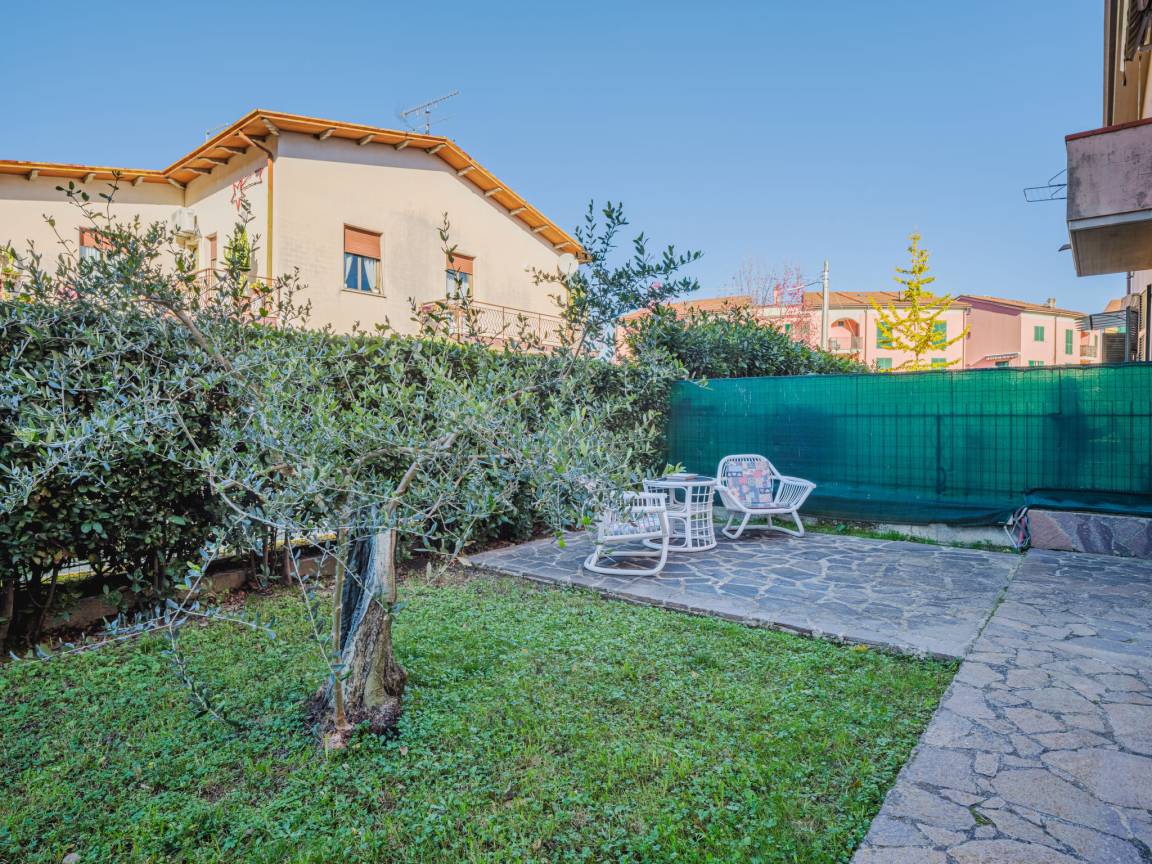 80 M² Appartamento Vacanza ∙ 2 Camere Da Letto ∙ 4 Ospiti - Ameglia