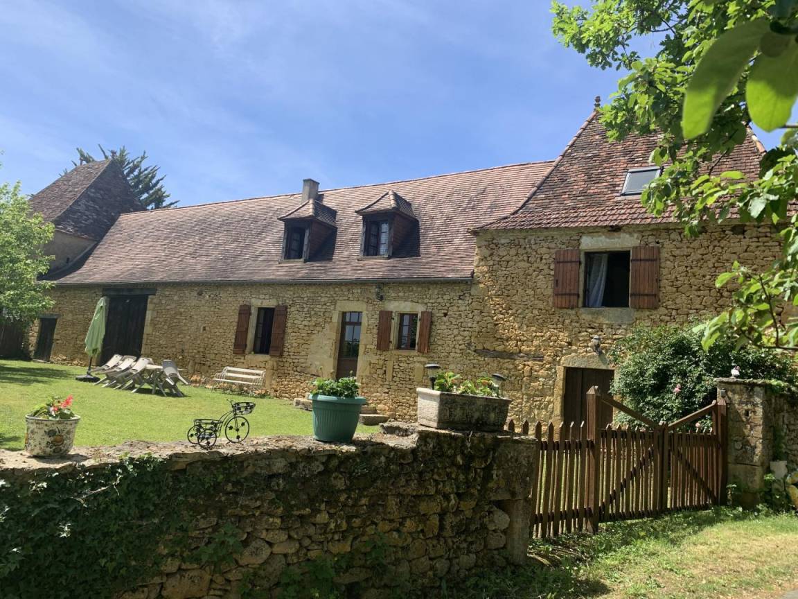75 M² Gîte ∙ 2 Chambres ∙ 4 Personnes - Dordogne