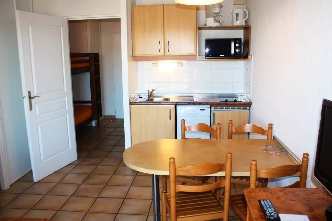 24 M² Studio Flat ∙ 1 Bedroom ∙ 4 Guests - Biarritz