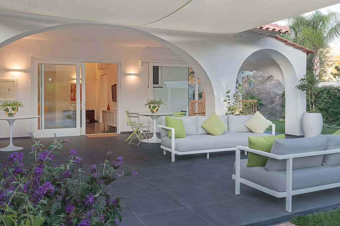 150 M² Villa ∙ 3 Bedrooms ∙ 5 Guests - Ischia