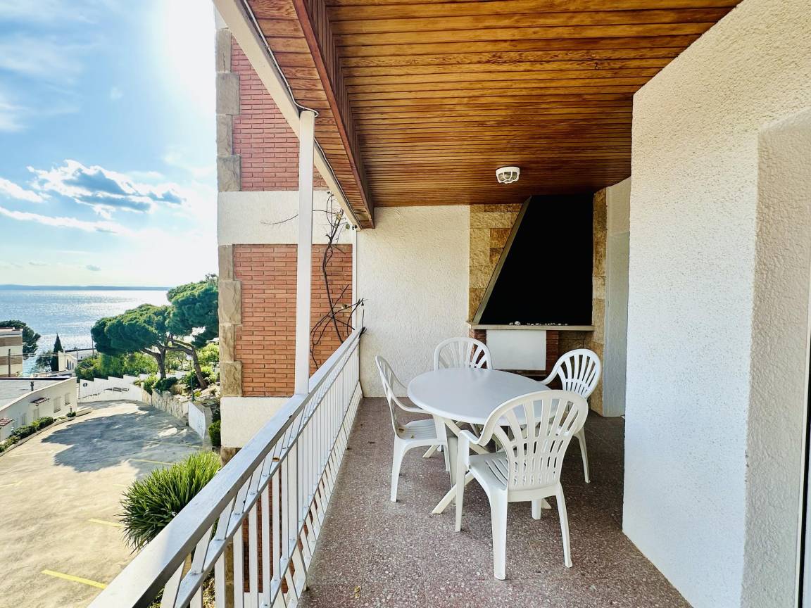 75 M² Appartement ∙ 2 Chambres ∙ 6 Personnes - Cadaqués