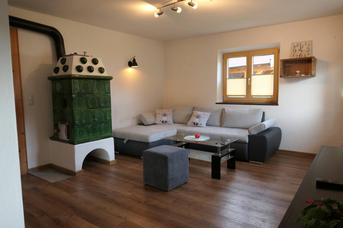 48 M² Ferienwohnung ∙ 1 Schlafzimmer ∙ 2 Gäste - Brixen im Thale