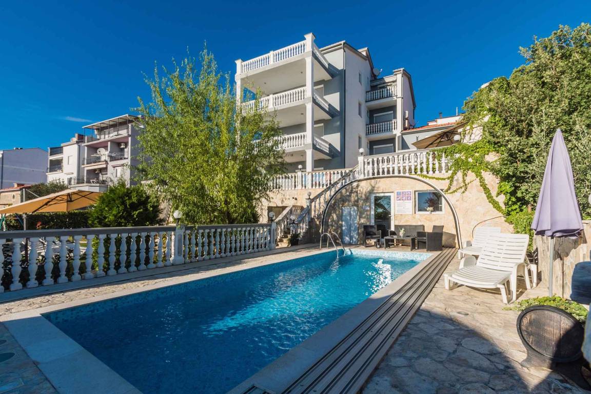 52 M² Ferienwohnung ∙ 2 Schlafzimmer ∙ 5 Gäste - Crikvenica