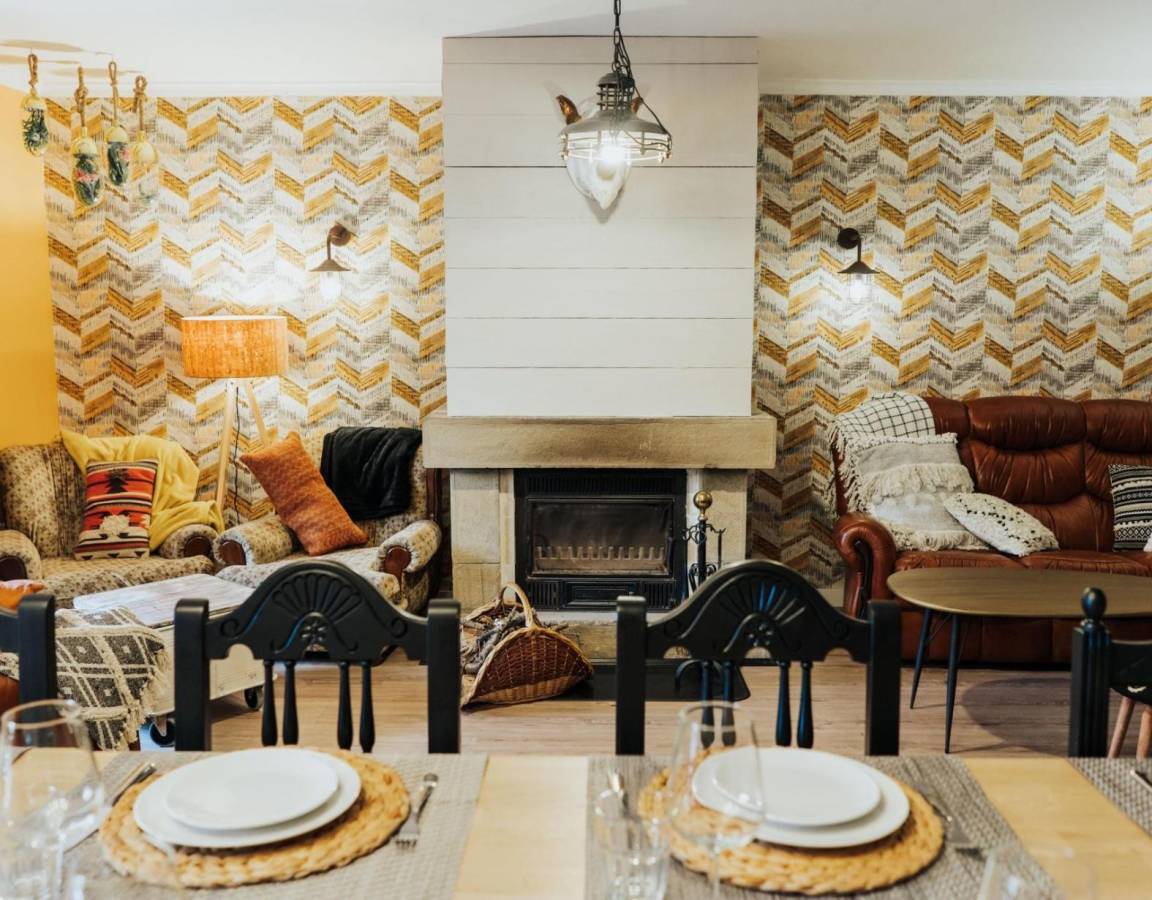 250 M² House ∙ 5 Bedrooms ∙ 14 Guests - Cantabria