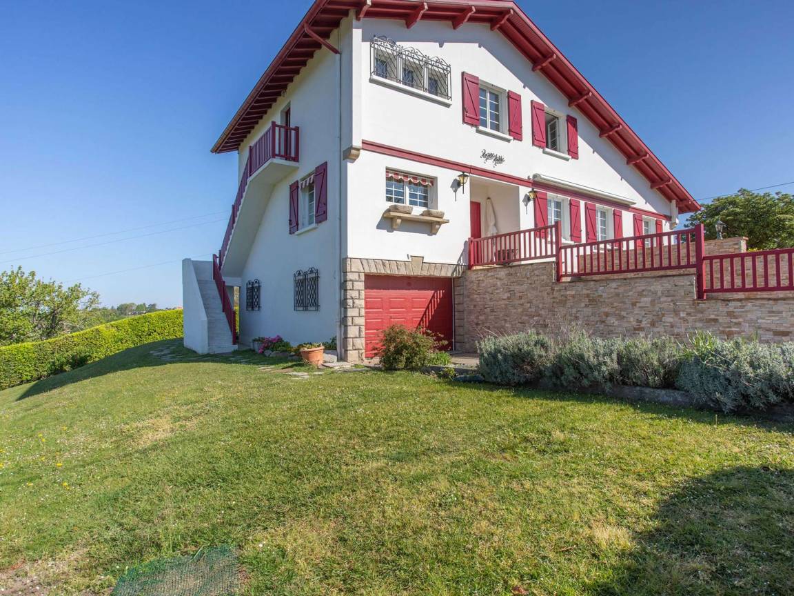 95 M² Appartement ∙ 4 Chambres ∙ 8 Personnes - Ciboure