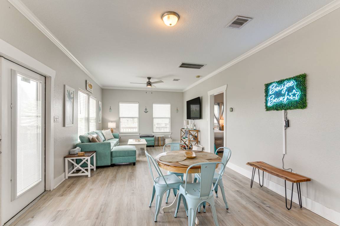 92 M² Casa ∙ 2 Habitaciones ∙ 6 Huéspedes - Crystal Beach, TX