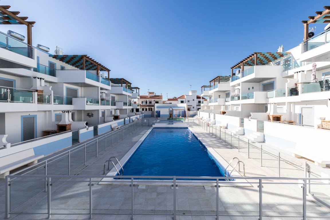 100 M² Apartamento ∙ 3 Habitaciones ∙ 7 Huéspedes - Altura, Portugal