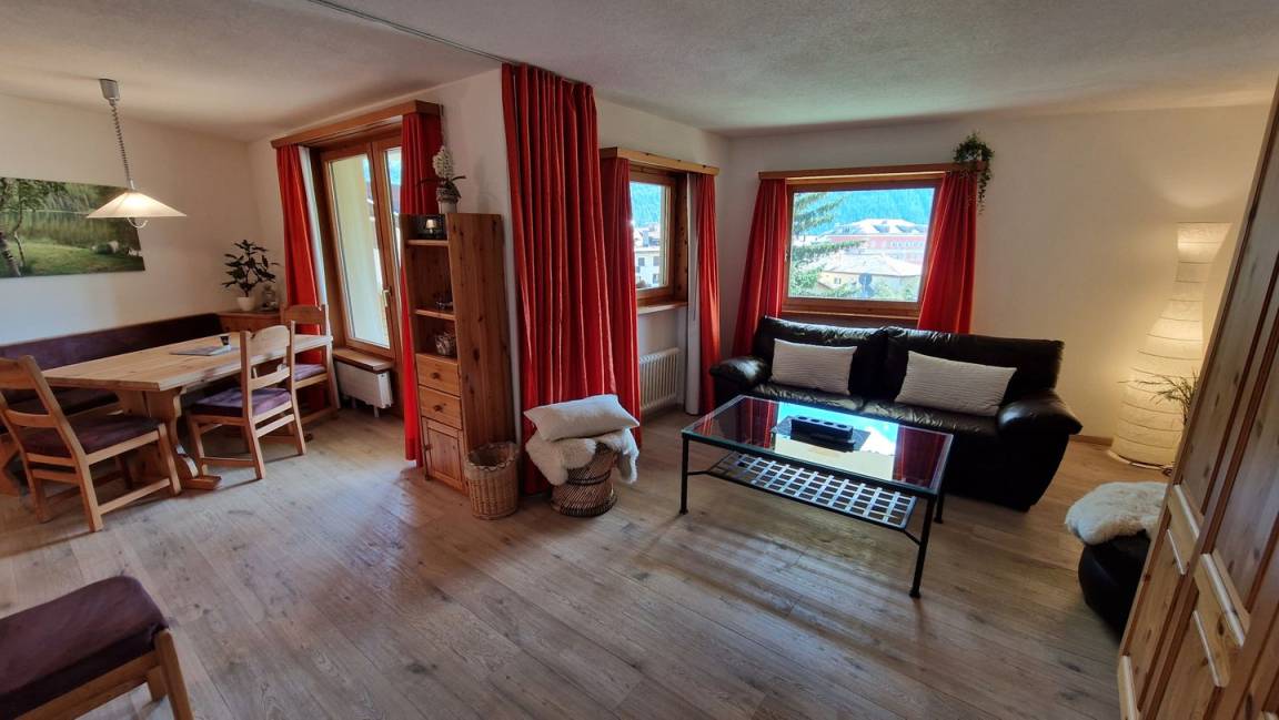 73 M² Apartment ∙ 1 Bedroom ∙ 5 Guests - Saint Moritz