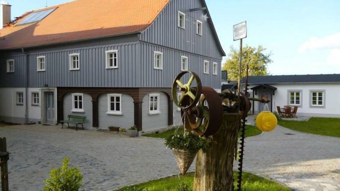 55 M² Ferienwohnung ∙ 2 Schlafzimmer ∙ 4 Gäste - Zittau