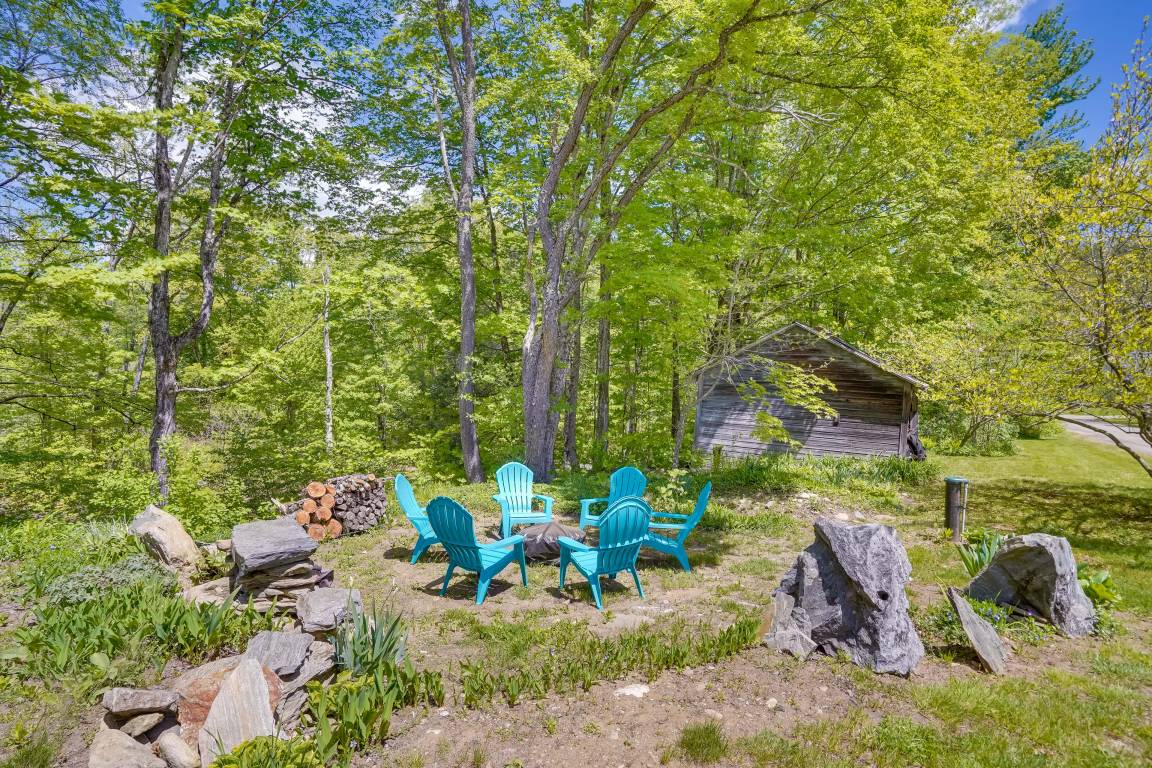 176 M² House ∙ 4 Bedrooms ∙ 6 Guests - Mohawk Trail State Forest, Charlemont