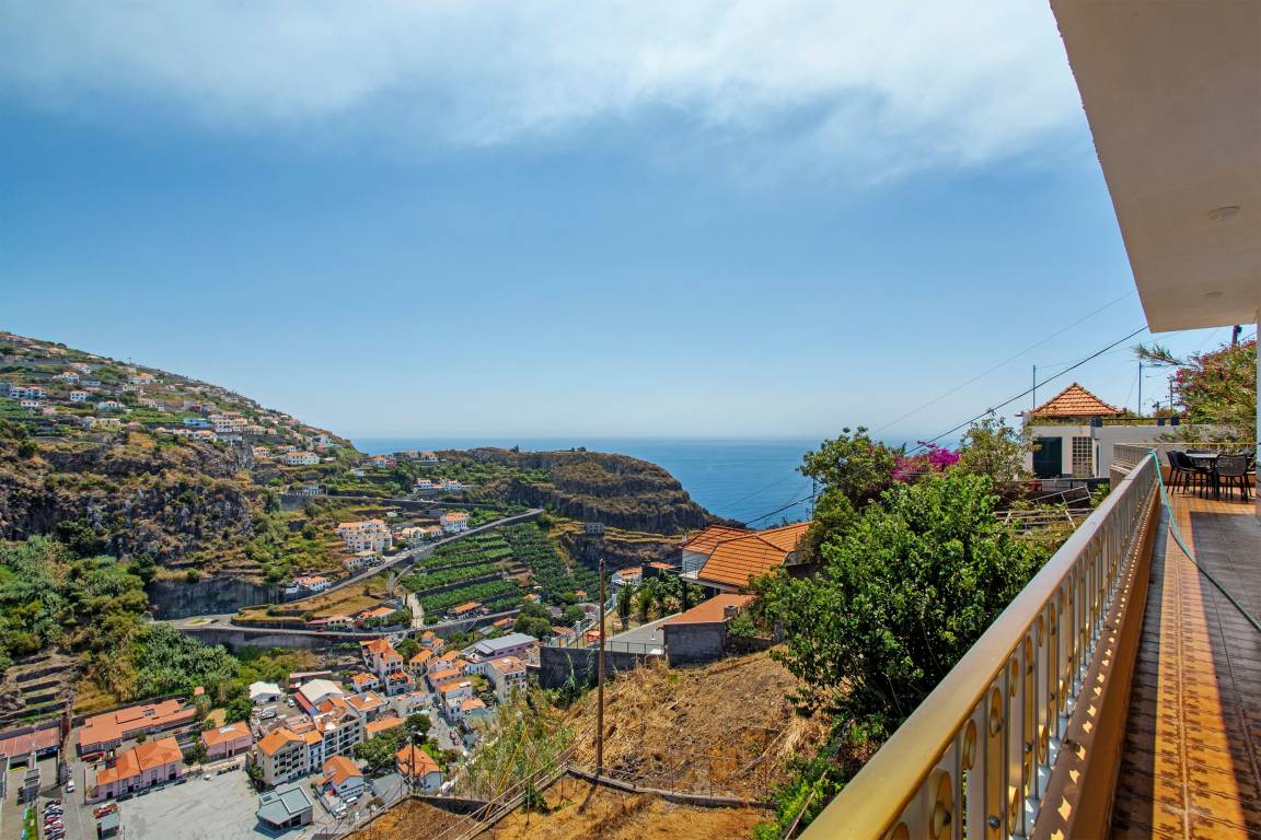 100 M² Ferienhaus ∙ 3 Schlafzimmer ∙ 6 Gäste - Ponta do Sol