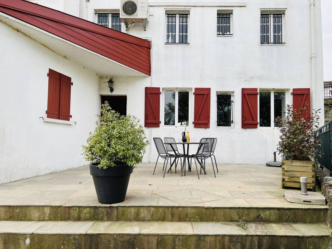 70 M² Appartement ∙ 1 Chambre ∙ 3 Personnes - Cambo-les-Bains