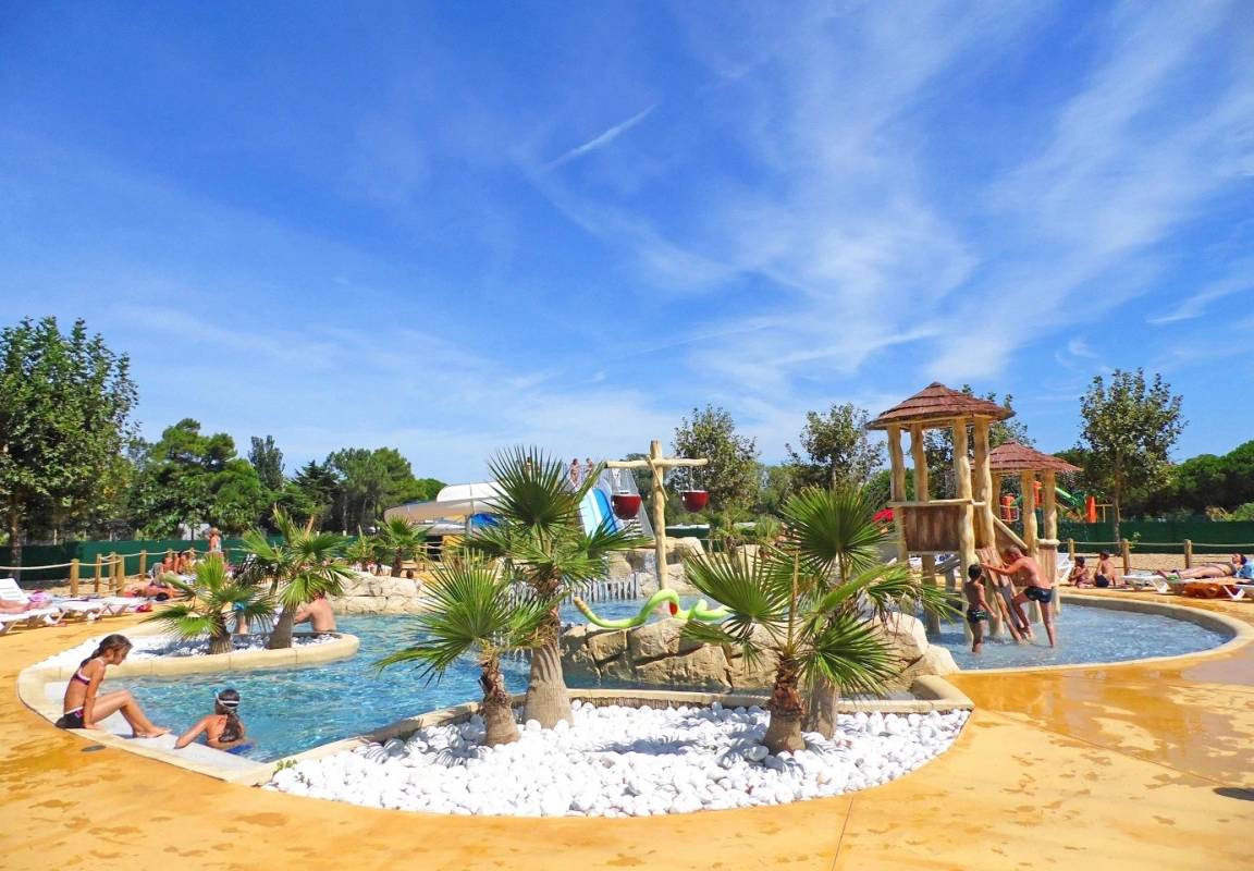 25 M² Acampamento ∙ 2 Quartos ∙ 4 Hóspedes - Canet-en-Roussillon