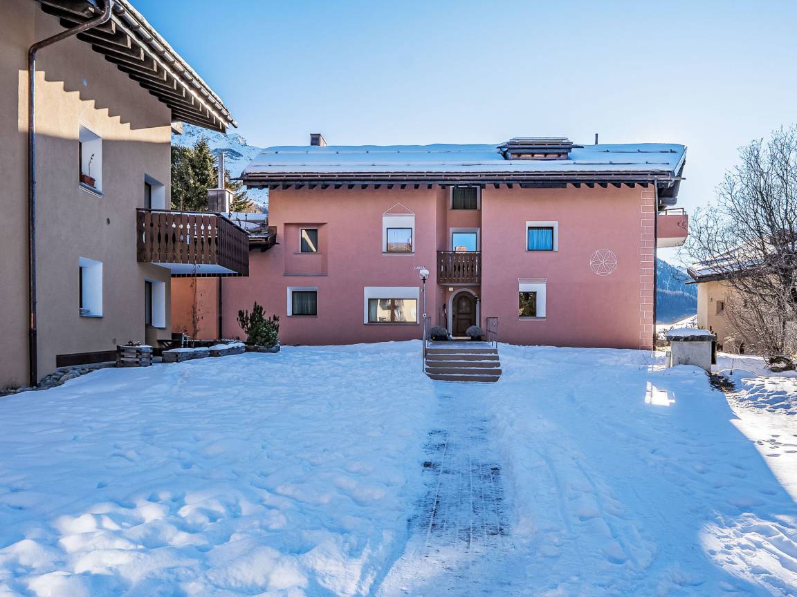 90 M² Ferienwohnung ∙ 2 Schlafzimmer ∙ 5 Gäste - Silvaplana