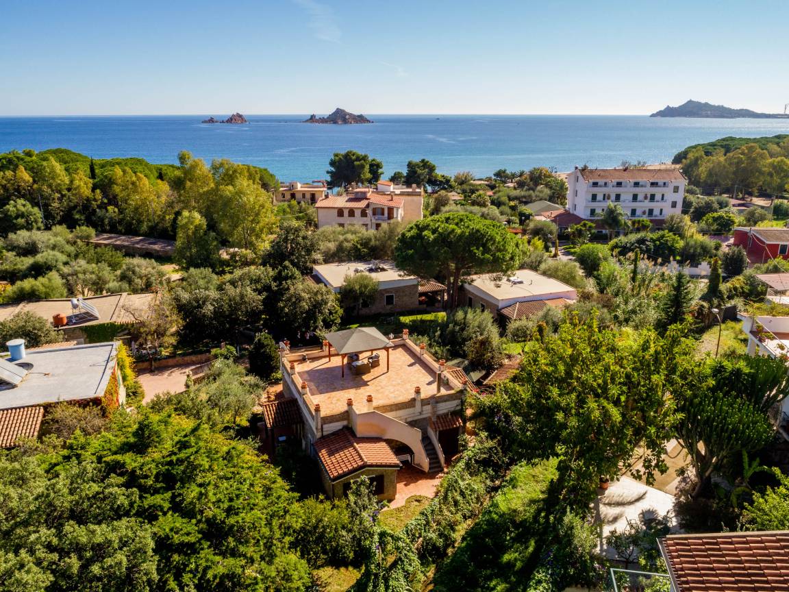 160 M² Villa ∙ 3 Bedrooms ∙ 4 Guests - Santa Maria Navarrese