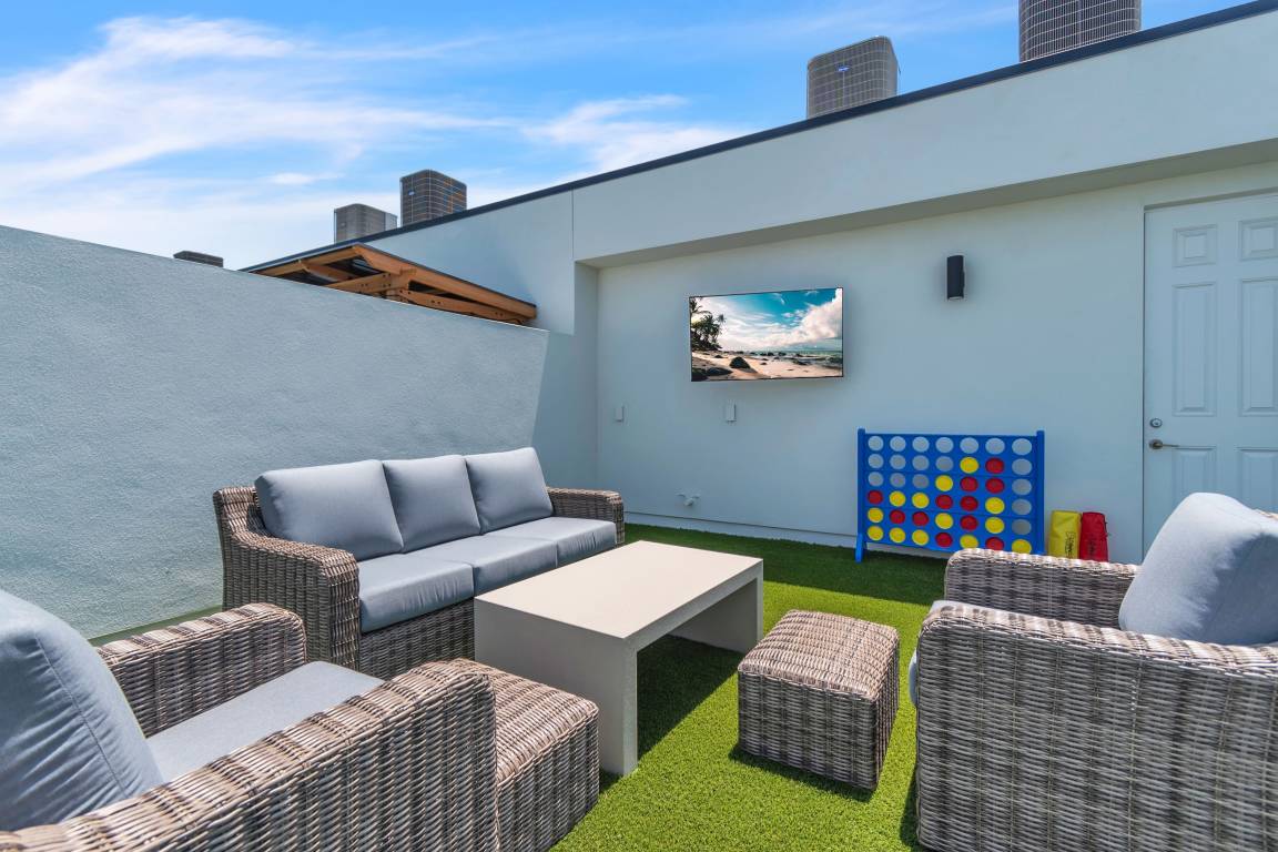 245 M² House ∙ 5 Bedrooms ∙ 12 Guests - St. Pete Beach, FL