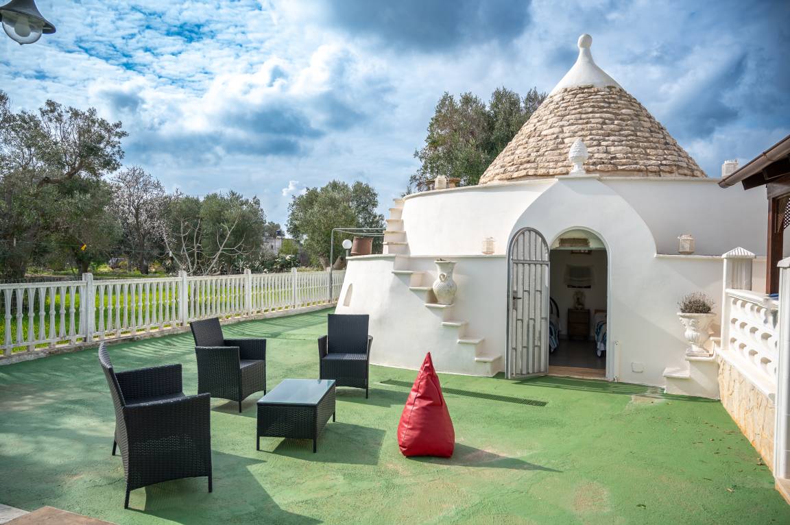 Villa ∙ 4 Bedrooms ∙ 8 Guests - San Vito dei Normanni