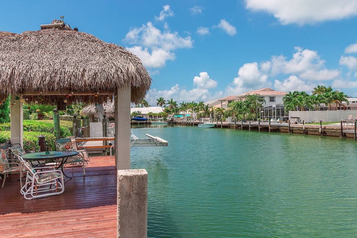 93 M² House ∙ 2 Bedrooms ∙ 6 Guests - Key Colony Beach, FL