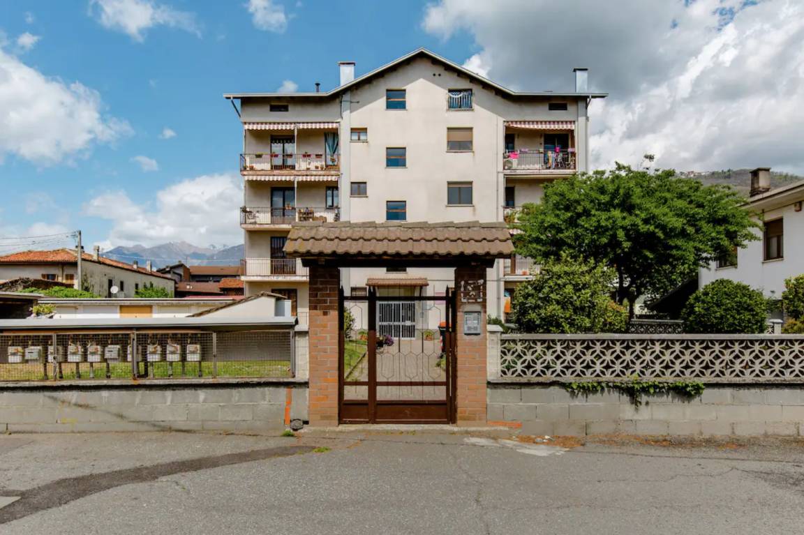 75 M² Appartamento Vacanza ∙ 1 Camera Da Letto ∙ 2 Ospiti - Ivrea