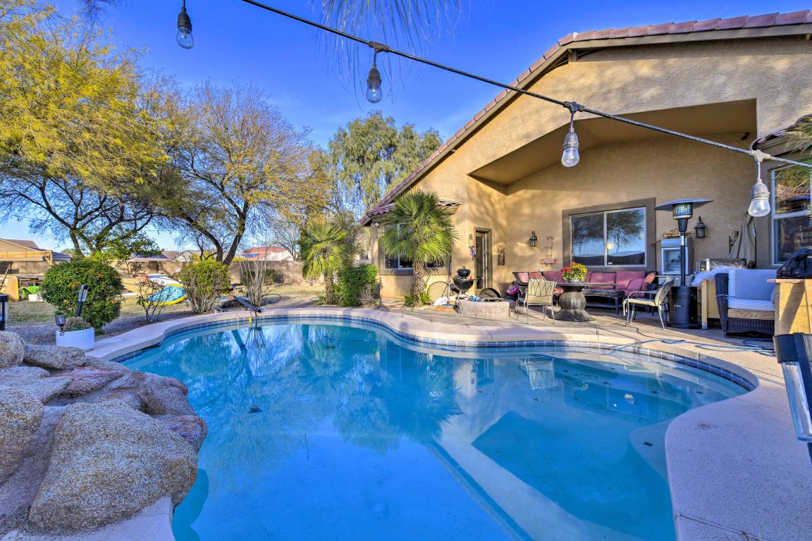 195 M² House ∙ 4 Bedrooms ∙ 8 Guests - Casa Grande, AZ