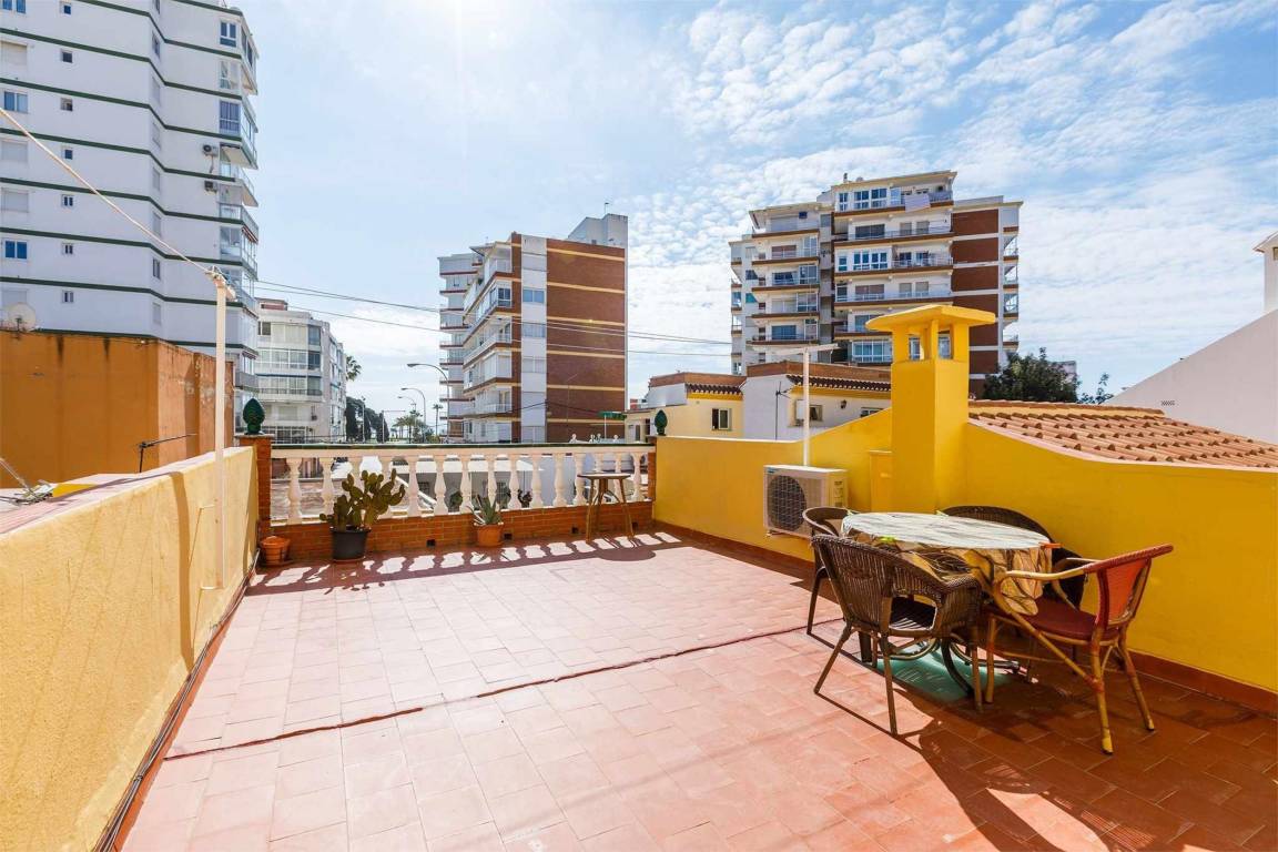 95 M² Apartment ∙ 3 Bedrooms ∙ 6 Guests - Torre del Mar