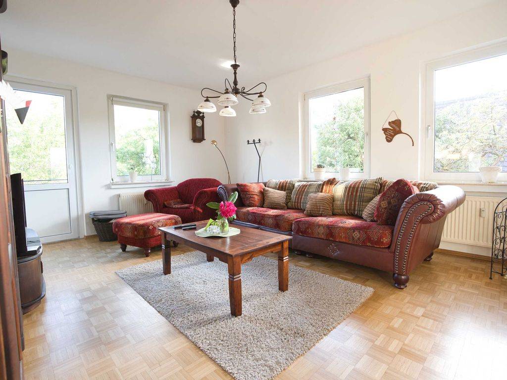 92 M² Ferienwohnung ∙ 3 Schlafzimmer ∙ 6 Gäste - Rhauderfehn