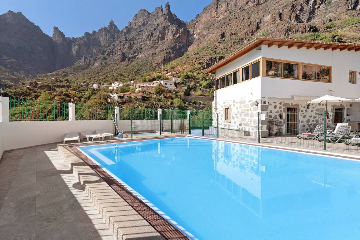 450 M² Casa De Campo ∙ 3 Habitaciones ∙ 16 Huéspedes - San Bartolomé de Tirajana