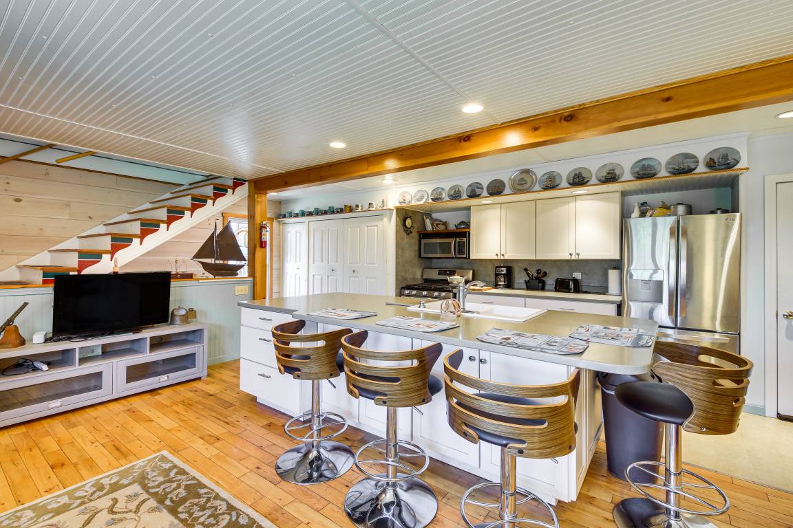 111 M² House ∙ 3 Bedrooms ∙ 8 Guests - Rockland, ME