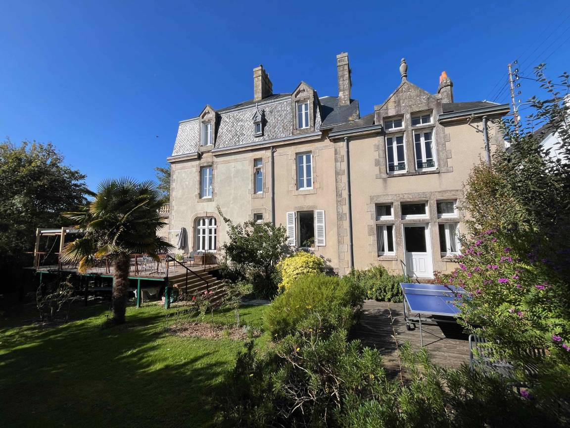 Maison De Vacances ∙ 7 Chambres ∙ 18 Personnes - Douarnenez