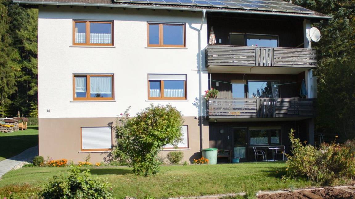 125 M² Ferienwohnung ∙ 3 Schlafzimmer ∙ 6 Gäste - Altensteig