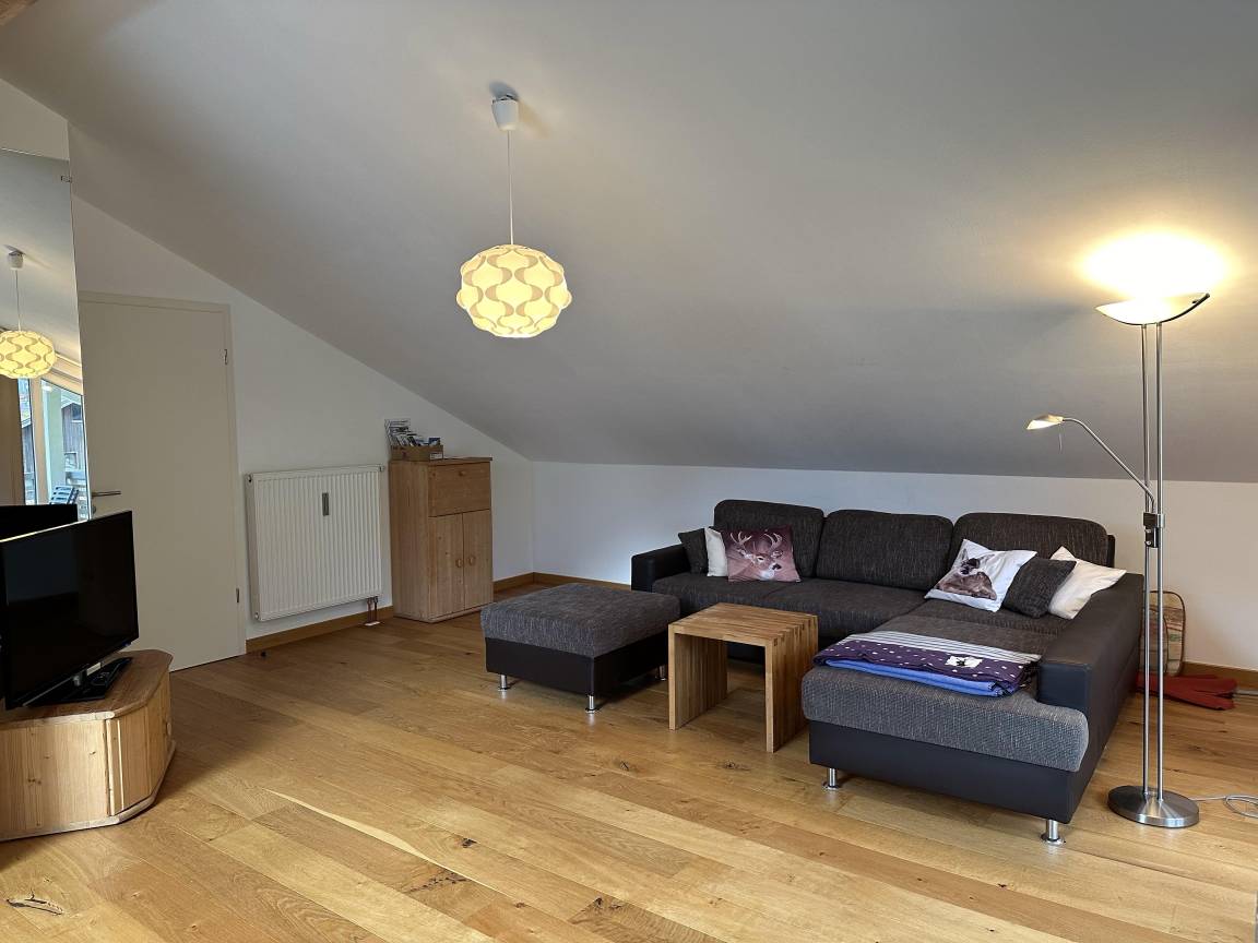 90 M² Apartment ∙ 1 Bedroom ∙ 4 Guests - Inzell