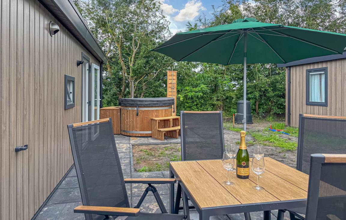 40 M² Ferienhaus ∙ 2 Schlafzimmer ∙ 4 Gäste - Groningen Provinz, Niederlande