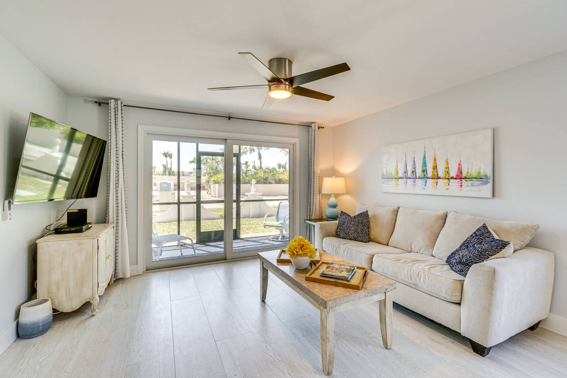 83 M² Apartment ∙ 2 Bedrooms ∙ 6 Guests - Siesta Key, FL