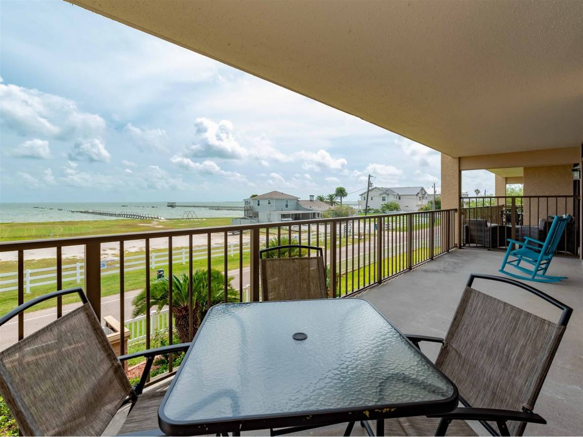 88 M² Condo ∙ 2 Bedrooms ∙ 6 Guests - Rockport, TX
