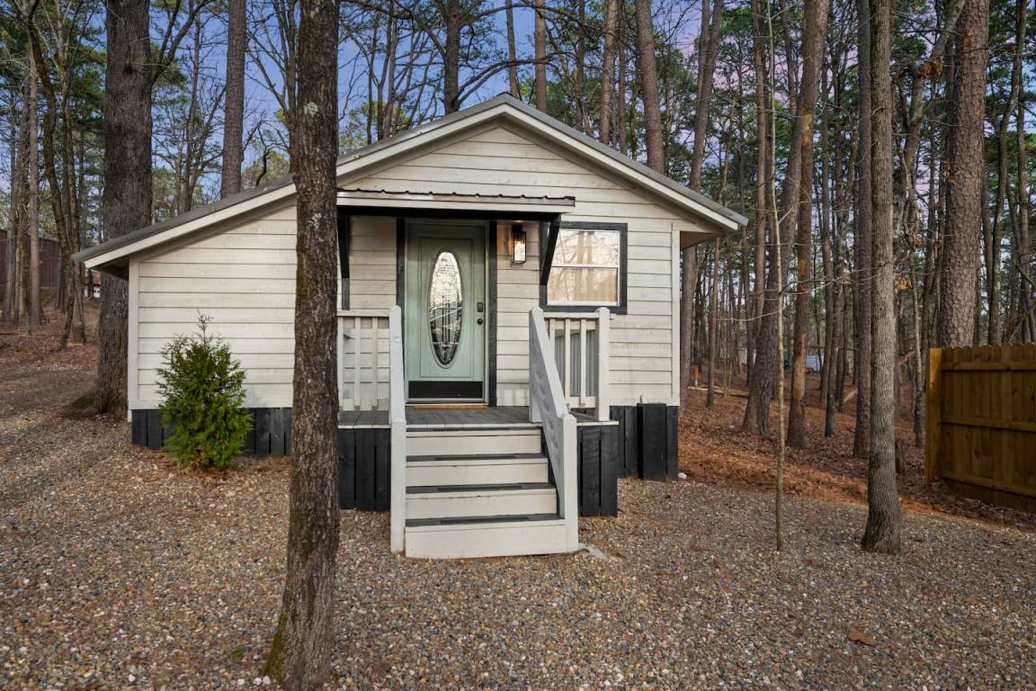 233 M² Cabin ∙ 5 Bedrooms ∙ 12 Guests - Oklahoma