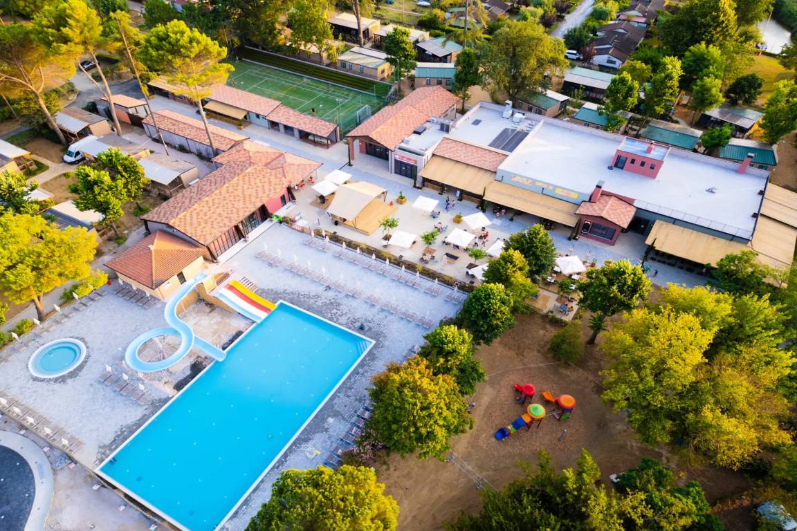 25 M² Casa Móvel ∙ 2 Quartos ∙ 5 Hóspedes - Úmbria