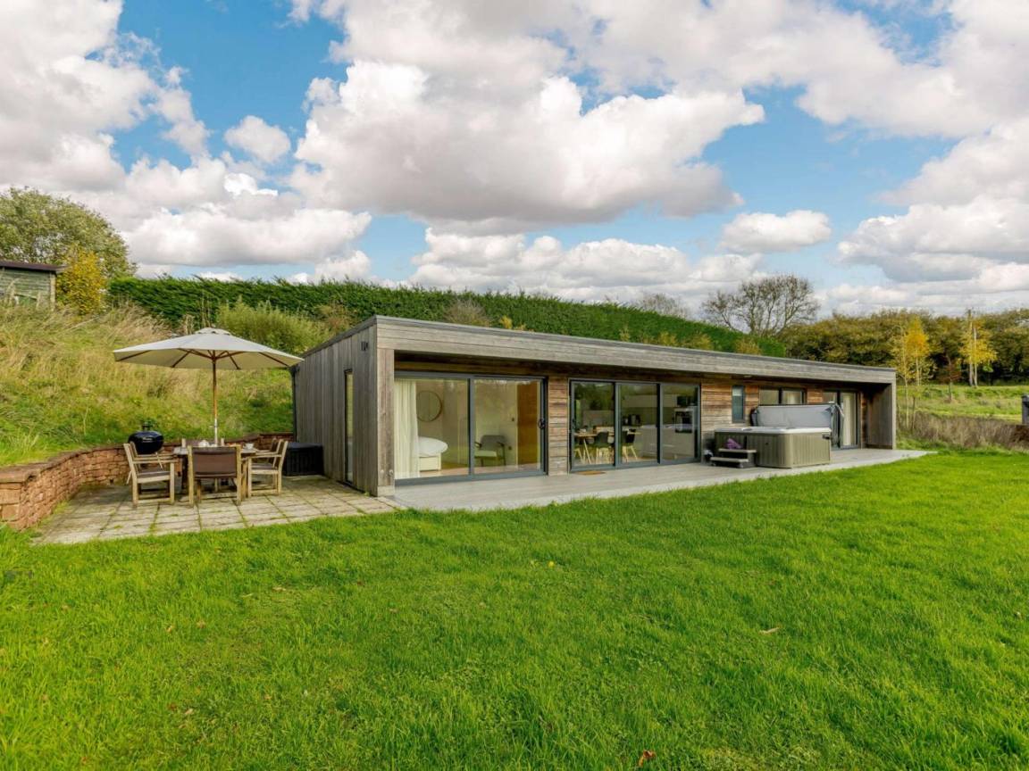 Lodge ∙ 3 Bedrooms ∙ 6 Guests - Devon