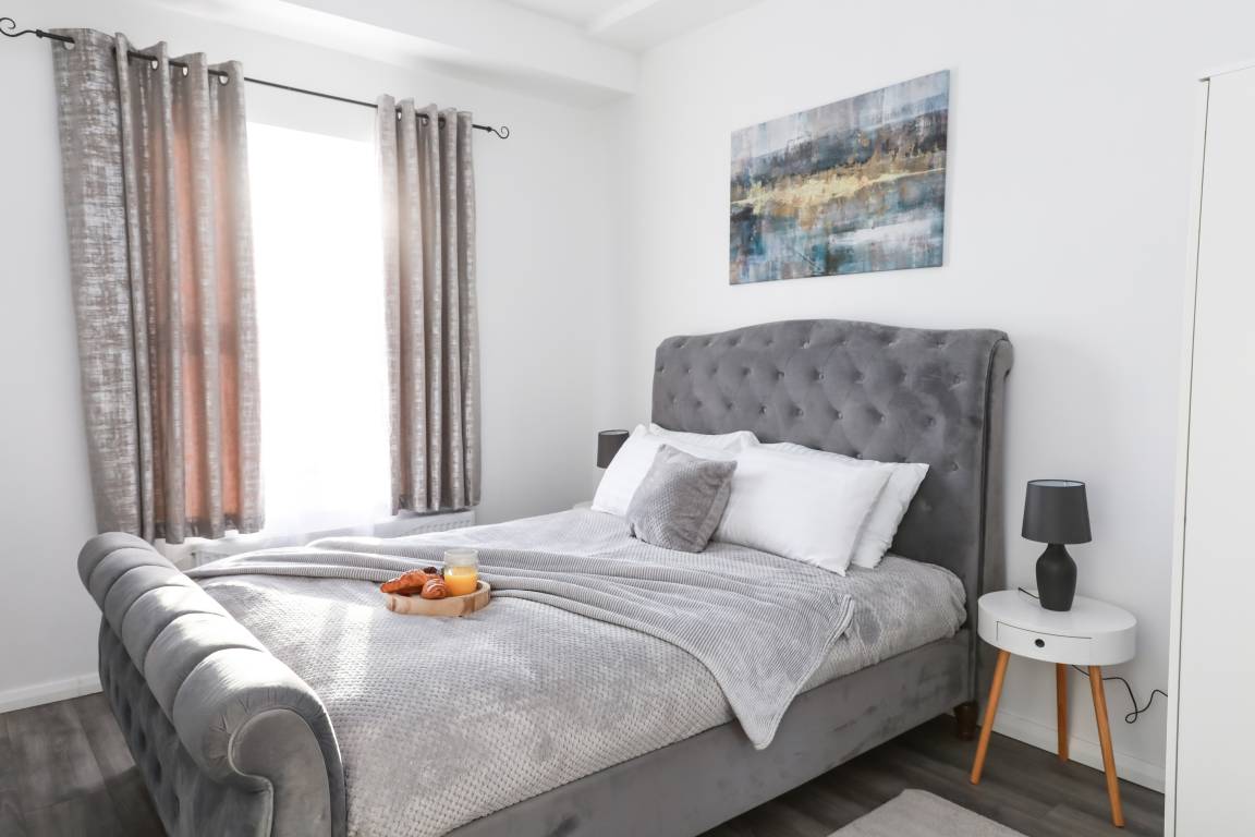 55 M² Apartment ∙ 2 Bedrooms ∙ 4 Guests - Newcastle-under-Lyme