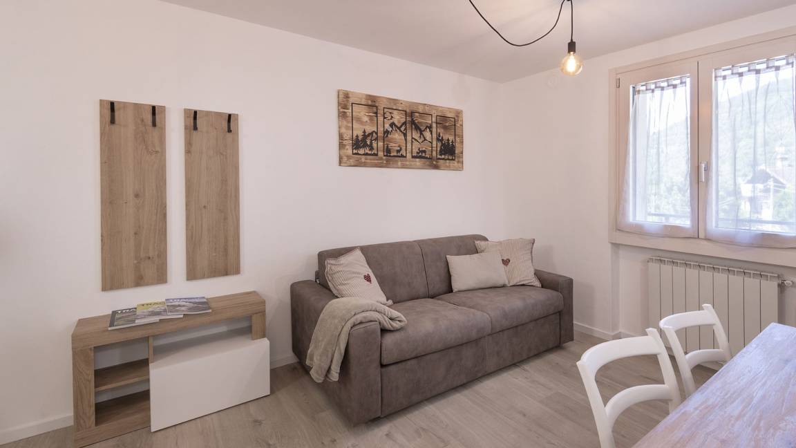 88 M² Apartamento ∙ 2 Habitaciones ∙ 6 Huéspedes - Vezza d'Oglio