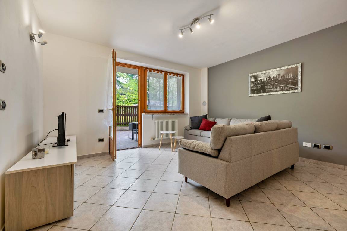 80 M² Apartment ∙ 2 Bedrooms ∙ 4 Guests - Limone Sul Garda